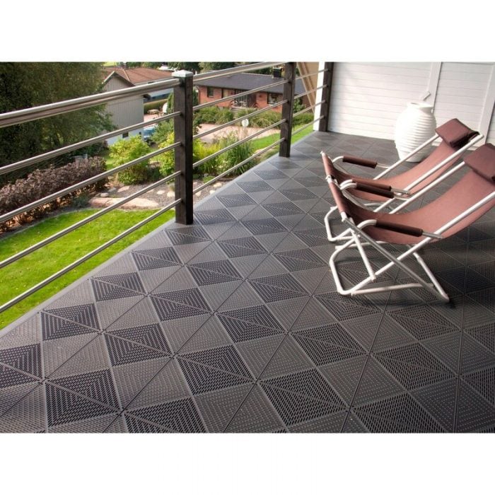 21 Smart Outdoor Tile Ideas for the Smart Homeowner