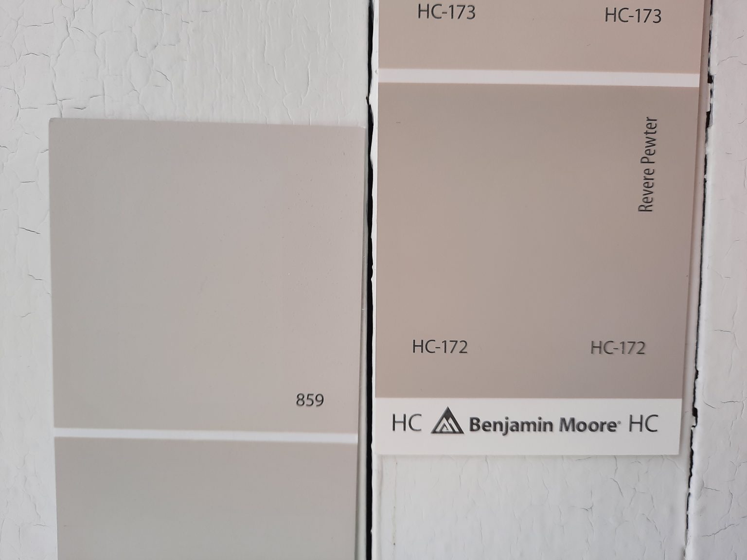 Benjamin Moore Collingwood Paint Color Review