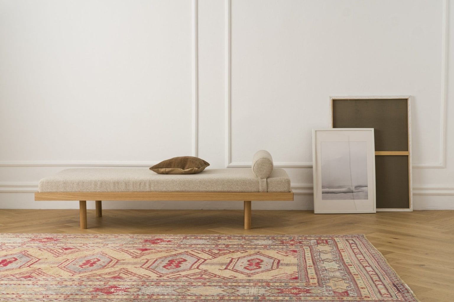 20 Cozy Bedroom Rug Ideas