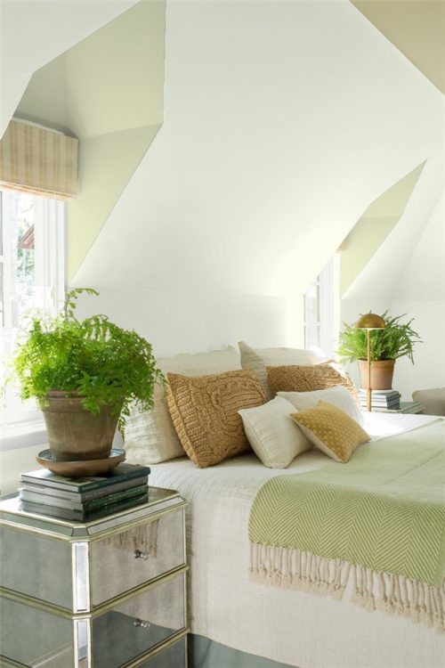 10 of the Best Benjamin Moore Bedroom Paint Colors