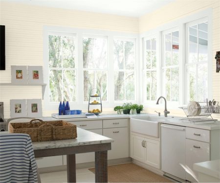 Navajo White by Benjamin Moore