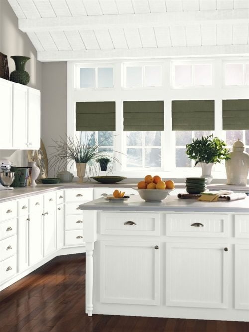 Oxford White by Benjamin Moore
