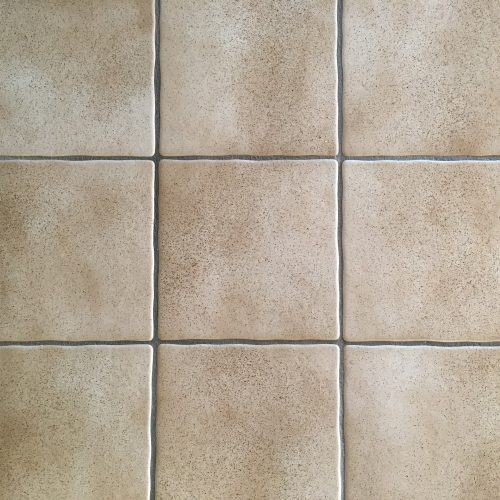What Color Grout to Use With a Beige Tile