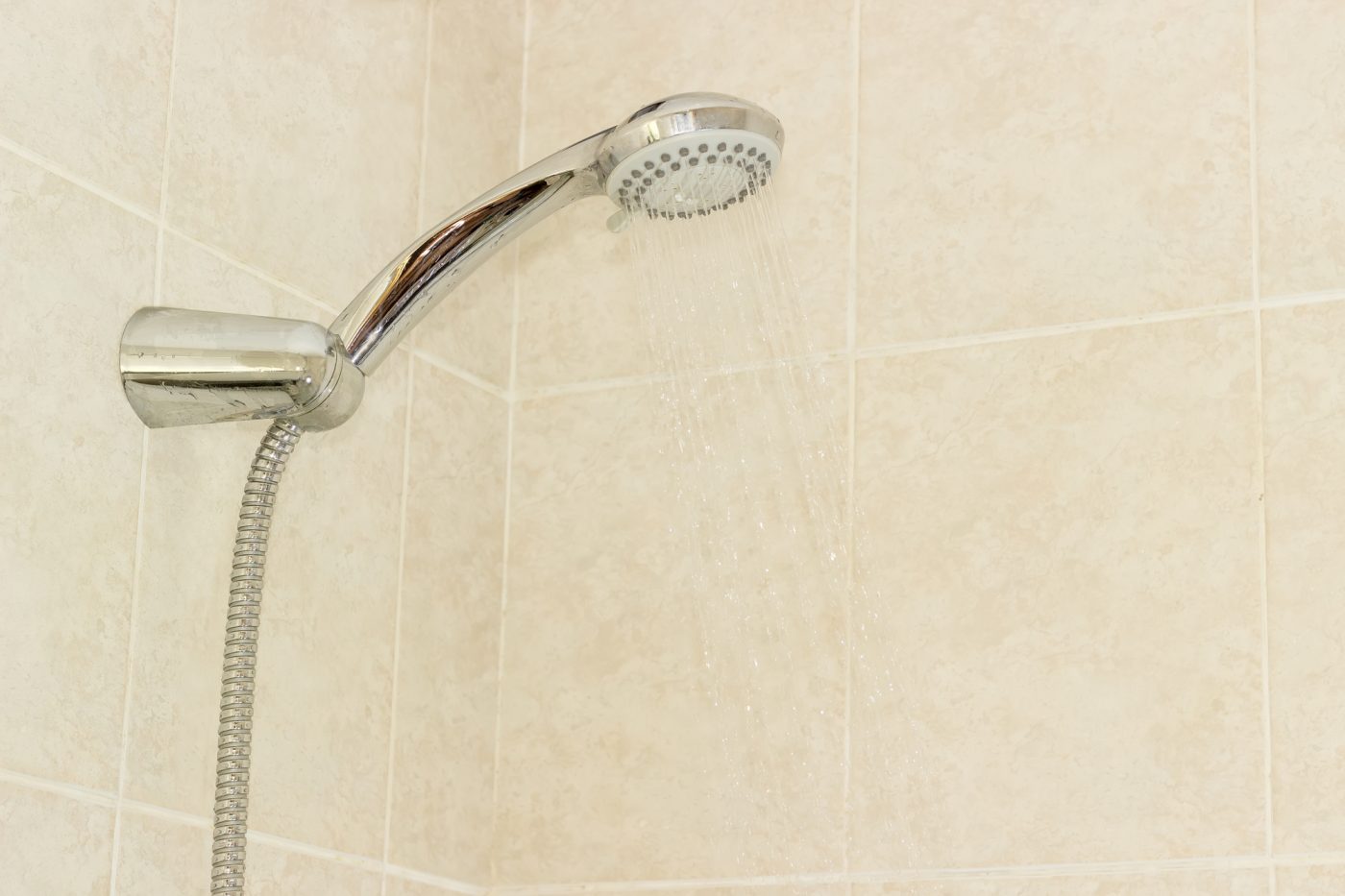 What Color Grout to Use With a Beige Tile