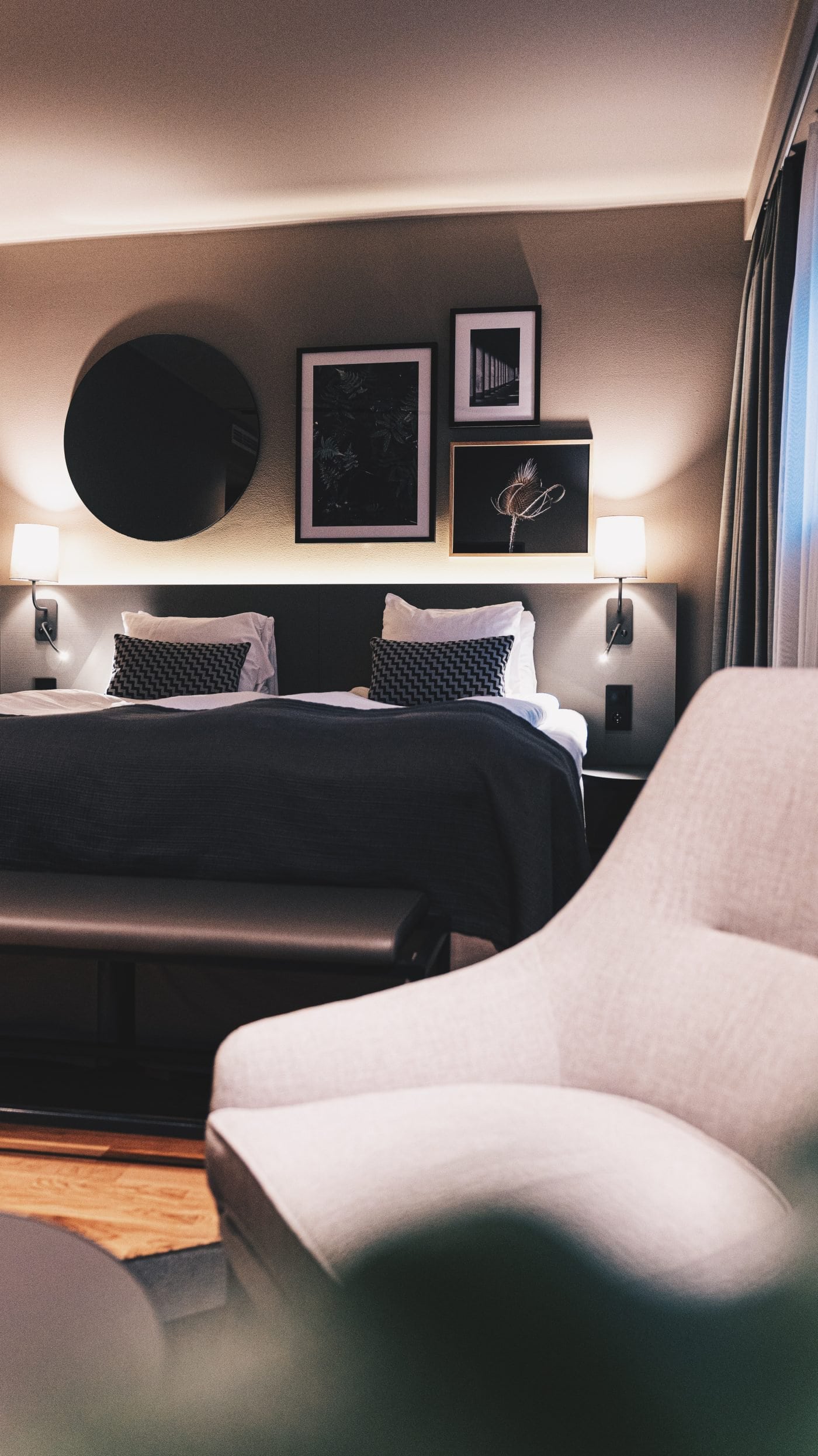 Bedroom Sconces Ideas for a Cozy and Chic Look