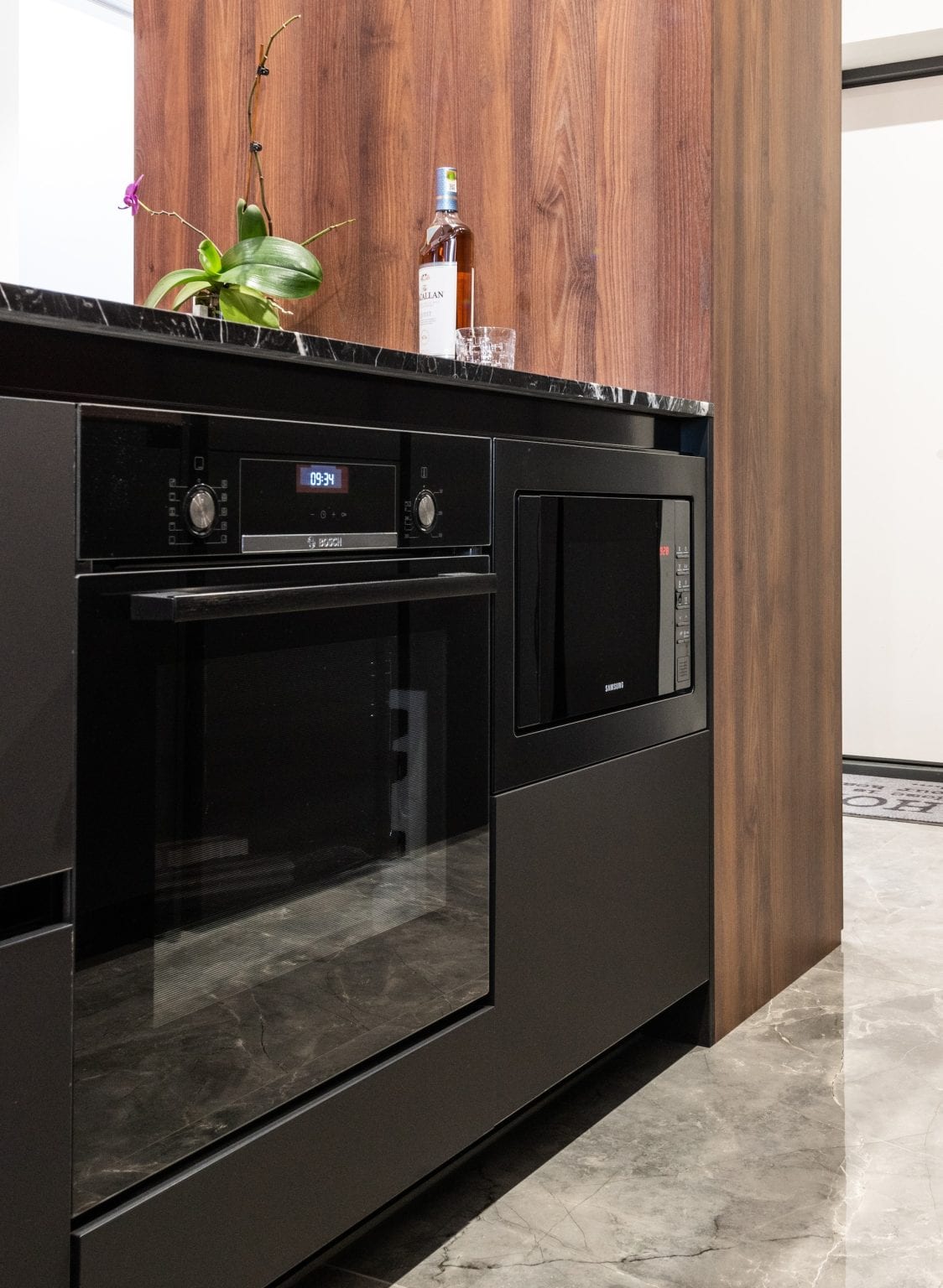 Microwave Cabinet Ideas for Every Kitchen Style