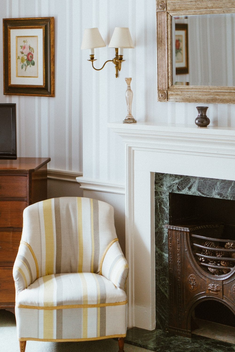 Fireplace Sconces Ideas for a Statement Look